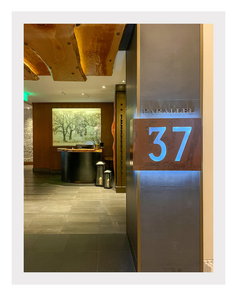 The Ritz Carlton San Francisco: Exquisite Cuisine and Lavish Amenities ...